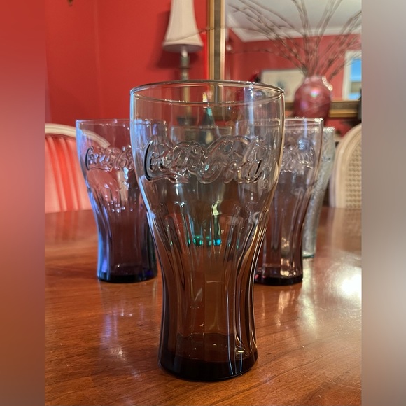 Coca Cola Libbey | Dining | 5 Libbey Coca Cola Colored 6oz Classic ...